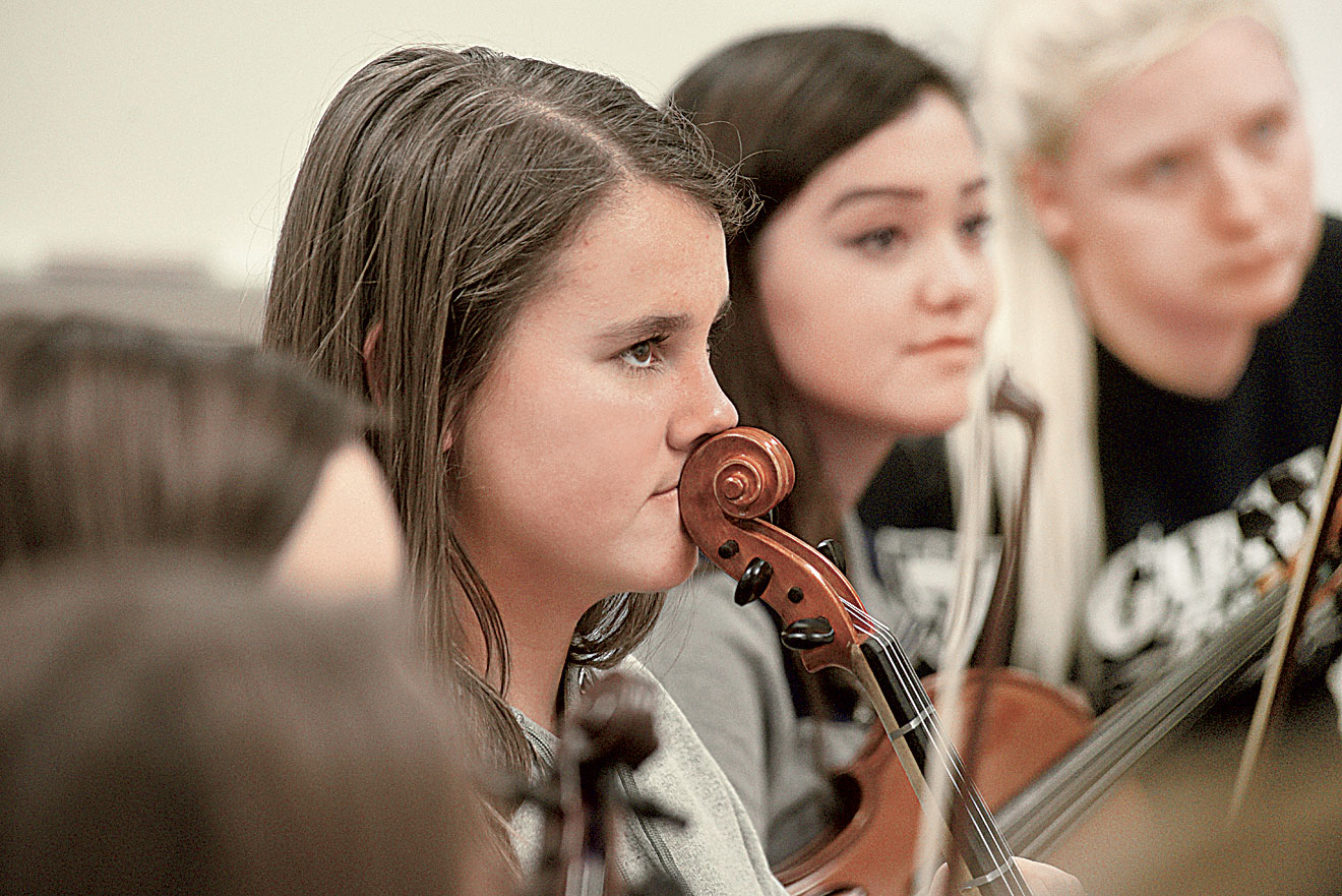 Williamstown High School substitute Kyle Conley teaches by sound | News ...